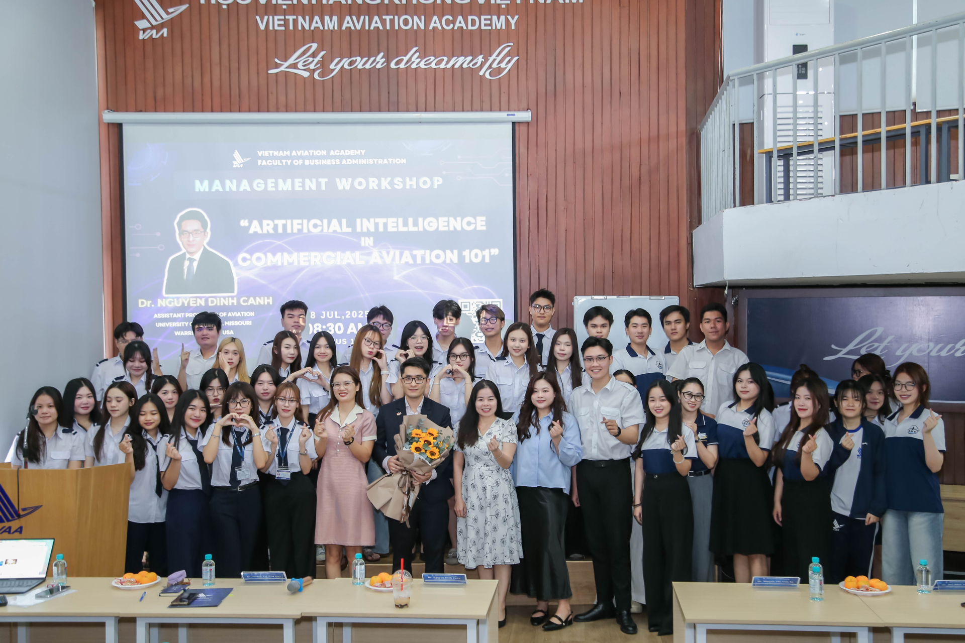 TỔNG KẾT WORKSHOP “ARTIFICIAL INTELLIGENCE (AI) IN COMMERCIAL AVIATION 101” - vaa.edu.vn